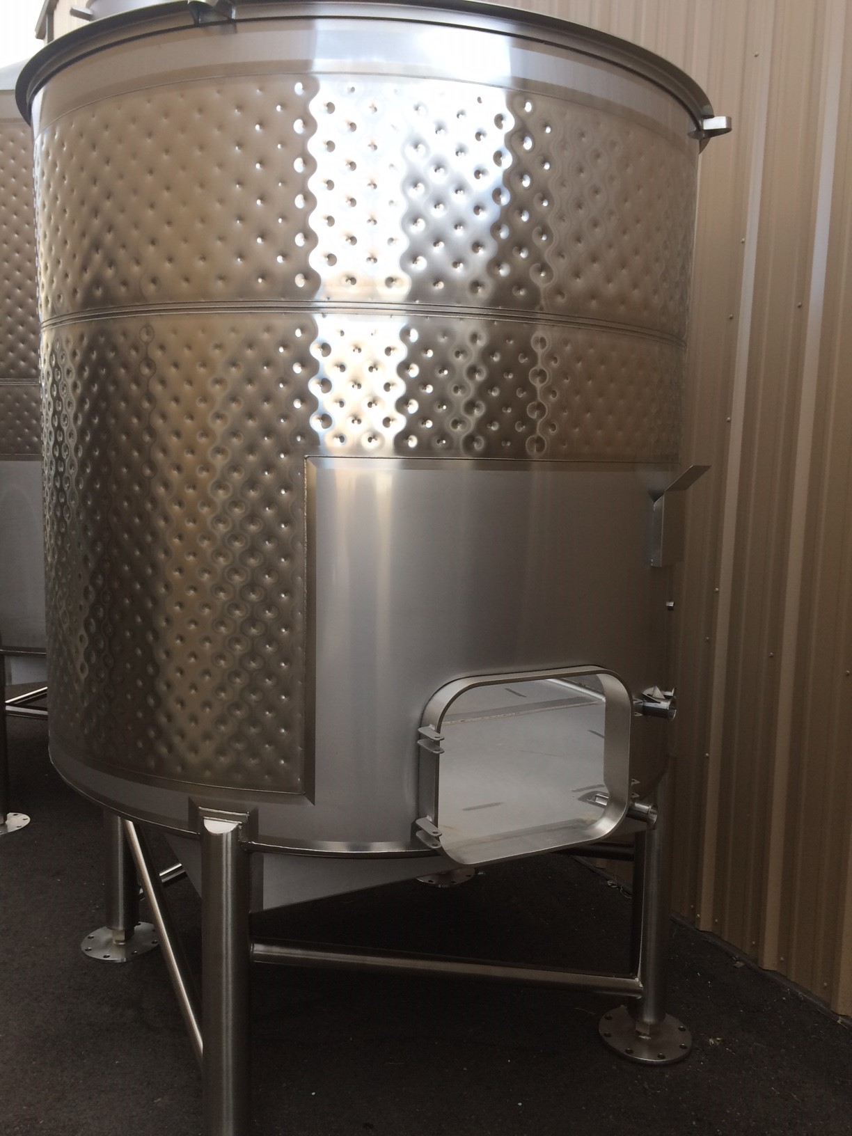 Barrels & Tanks - WineIndustry.com Classifieds