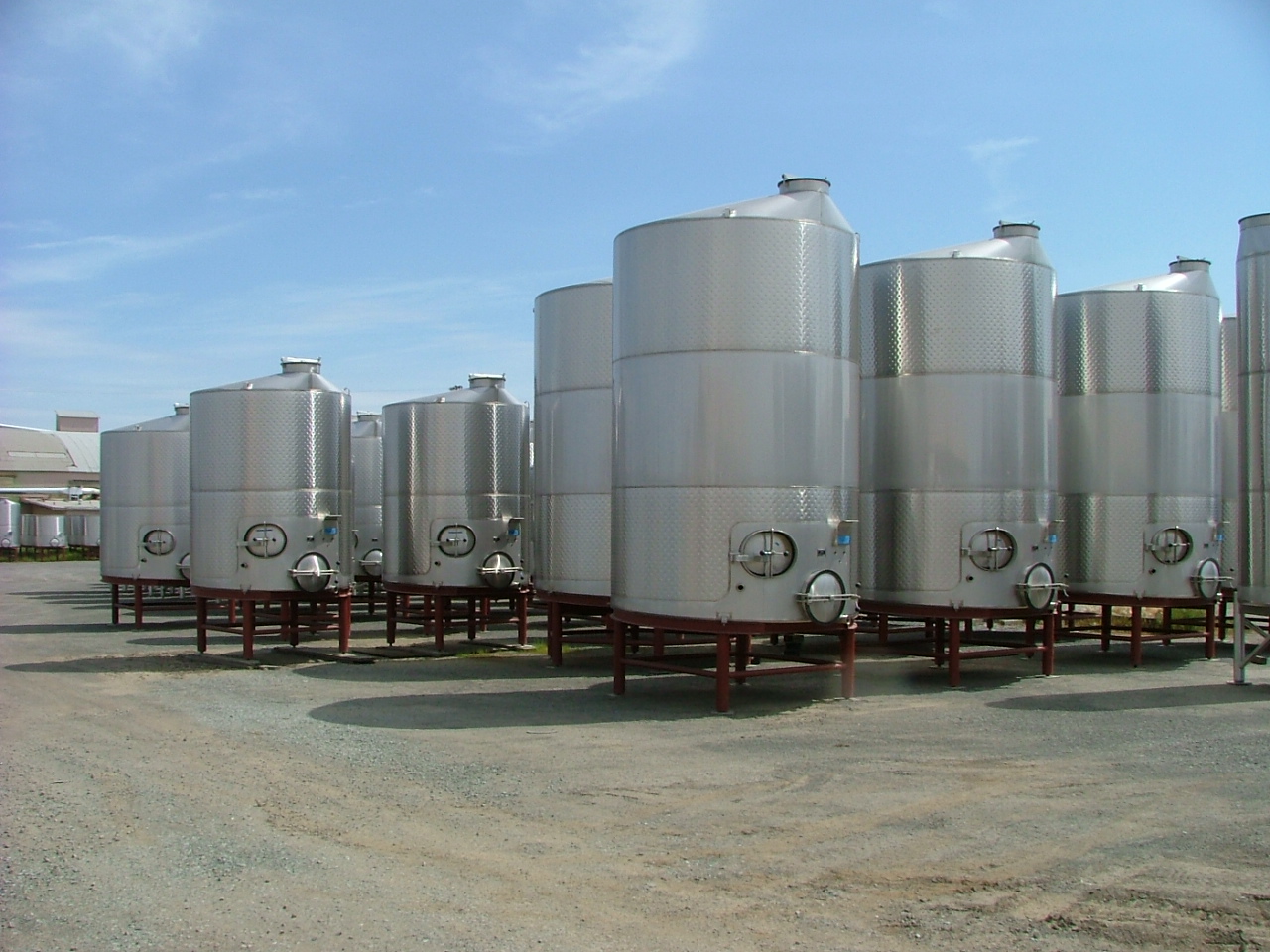 Barrels & Tanks - WineIndustry.com Classifieds